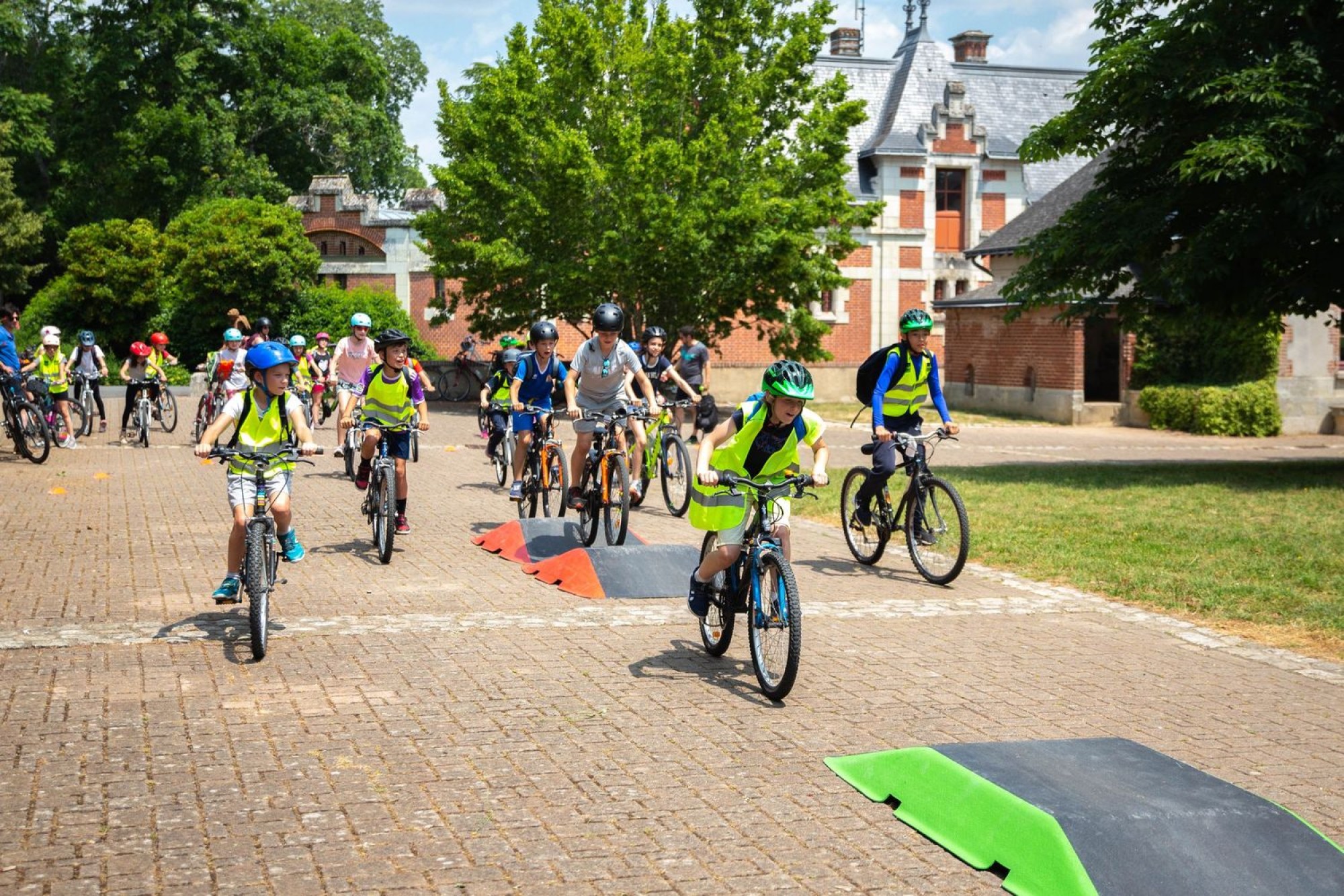 Sortie vélo - Donner aux futurs cyclistes collégiens toutes les clés ...